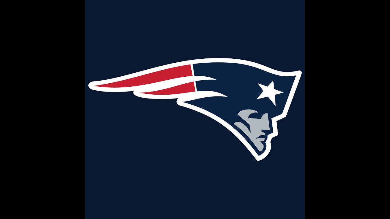 Retro Bowl Patriots Rebuild Ep. 2 | Finally winning games! - YouTube