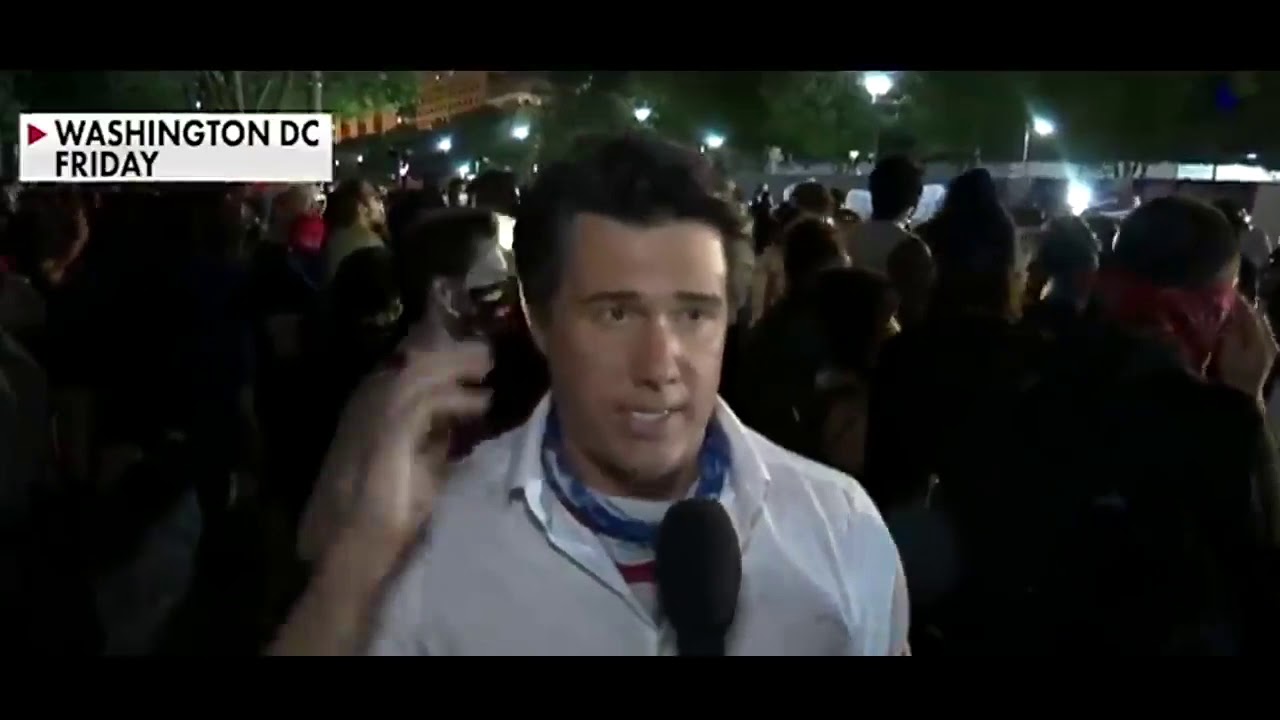 Fox News reporter attacked by protesters: A mob targeted us - YouTube