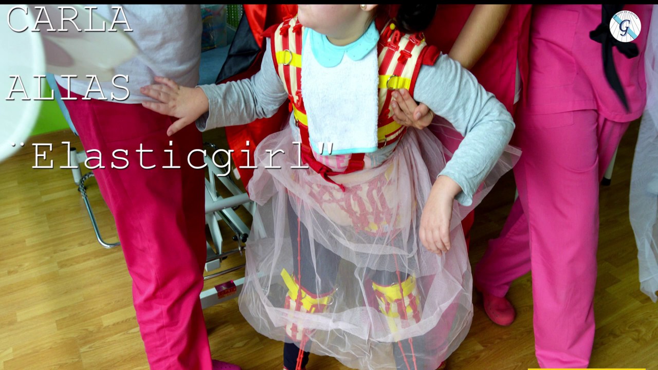 PASOS DE SUPERHEROES ELASTIC GIRL - YouTube