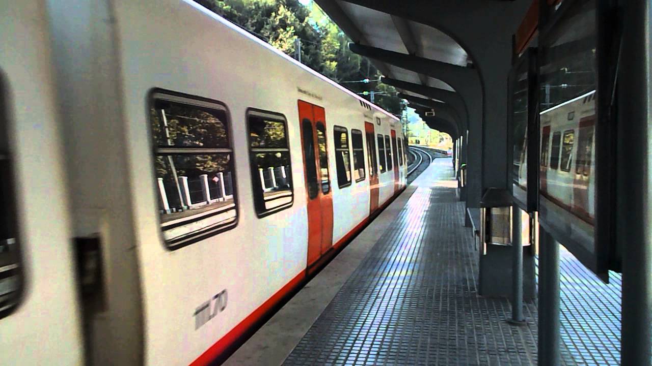 FGC - 111.20 en Les Planes a gran velocidad sin parada - YouTube