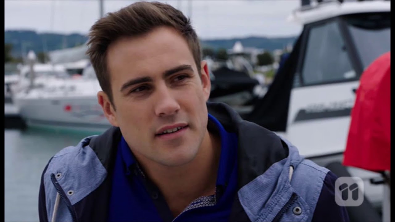 [Neighbours] 7679 Aaron & Tyler Scene - YouTube