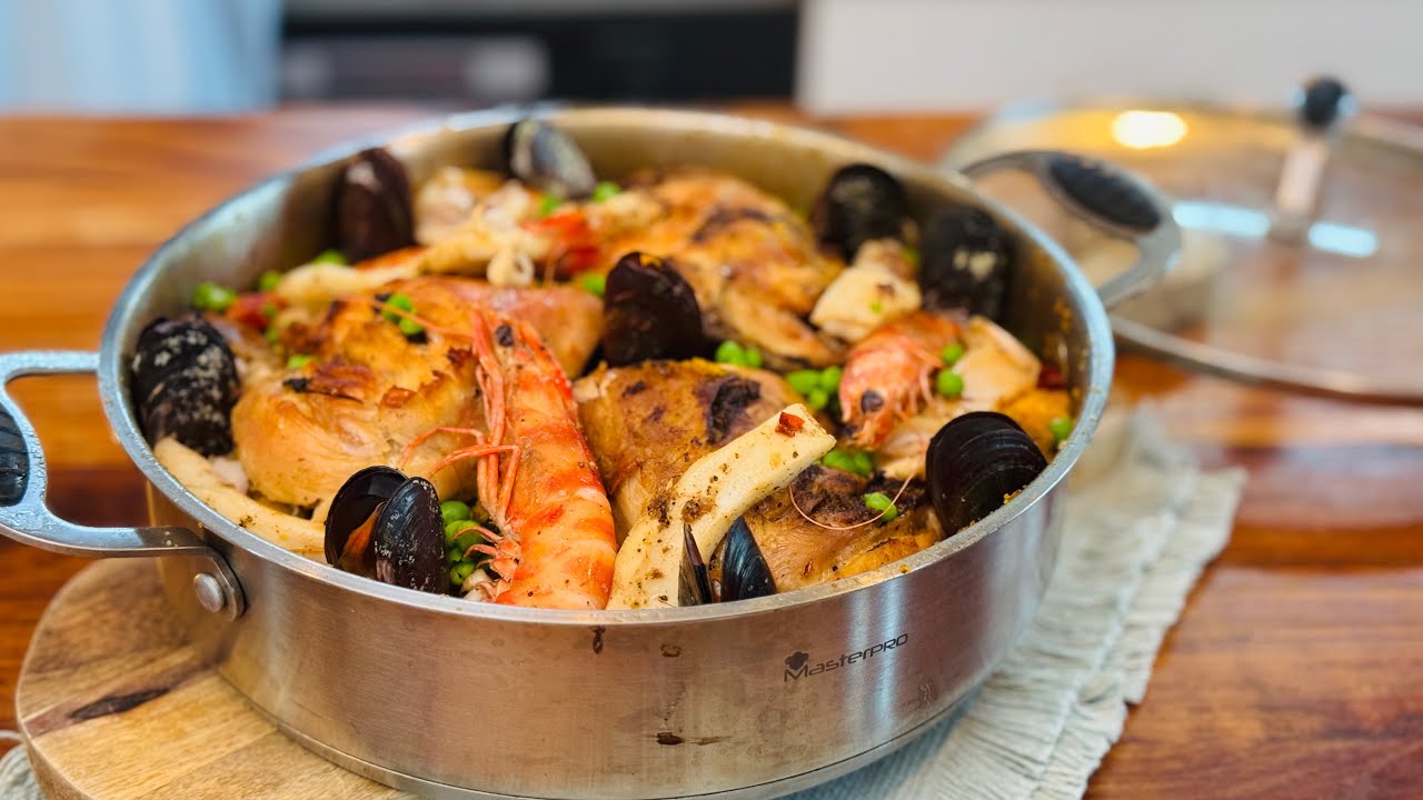 Paella à la Sénégalaise au Fonio avec Meryam - YouTube