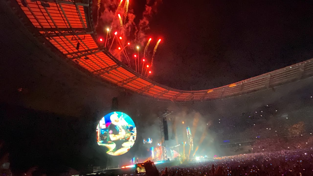 Humankind live in Paris 2022// Coldplay// Stade de France - YouTube Music
