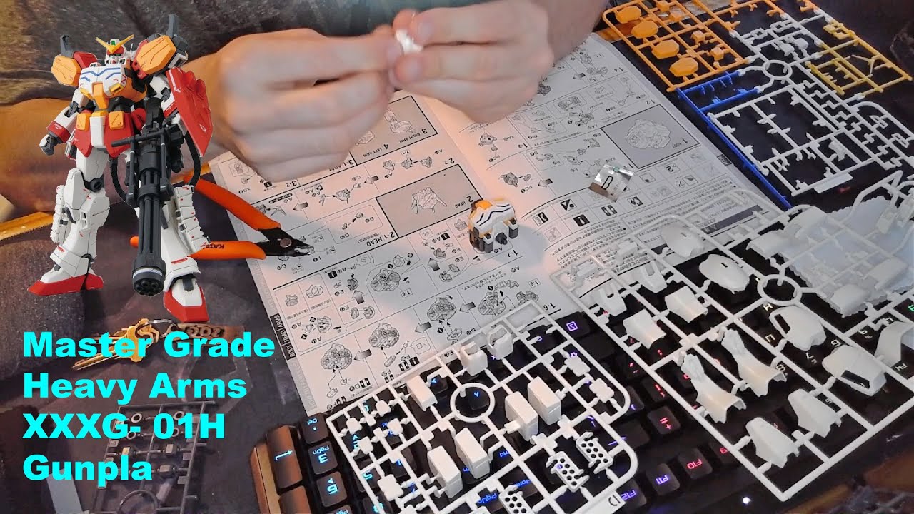 Building The Head And Torso | XXXG01H Gundam Heavy Arms | Gundam ...
