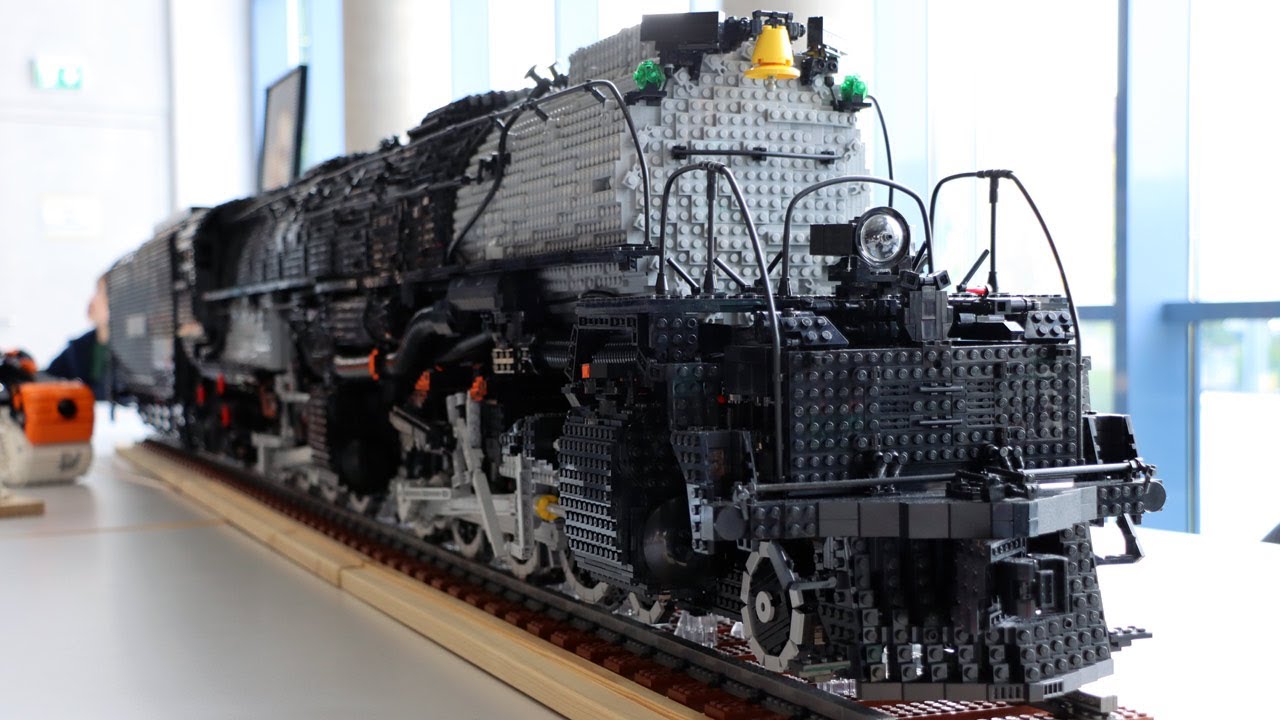 Riesige LEGO Big Boy: Lokomotive mit Tender! - YouTube