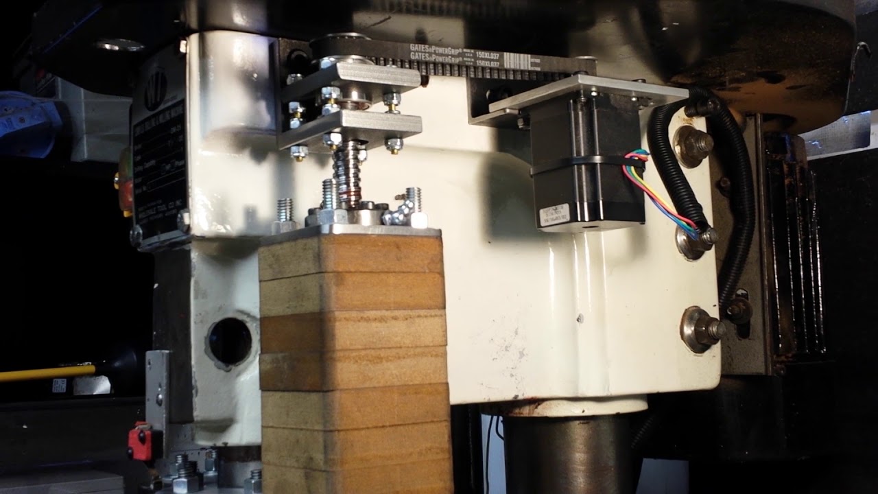 Rong fu round column mill drill Z Axis - YouTube