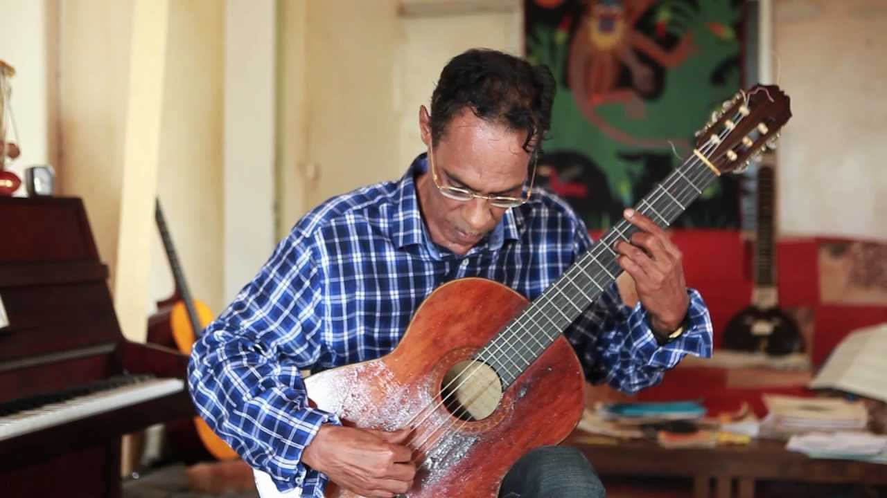 Prelude 10 Moderato - Manuel Maria Ponce - Played by Roger Lurel ...