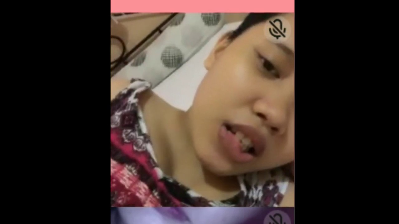 Bigo live hot cewek cantik main tete | main lidah - YouTube