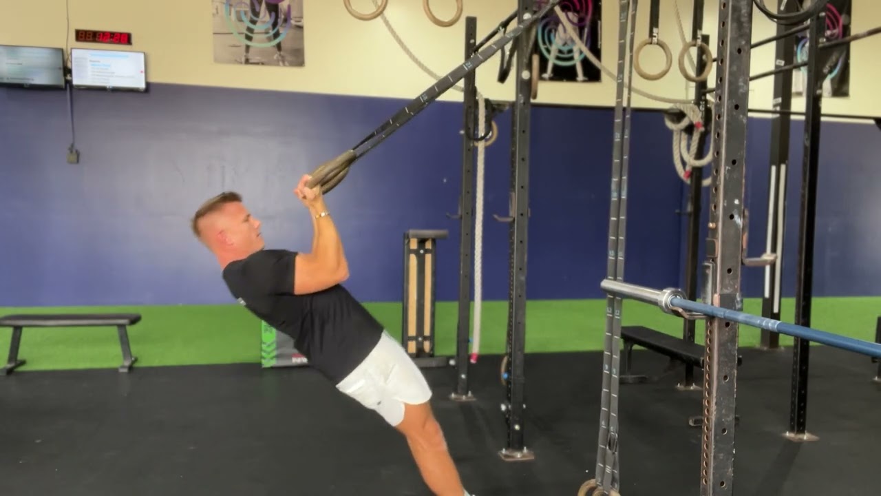 Ring Bicep Curls - YouTube