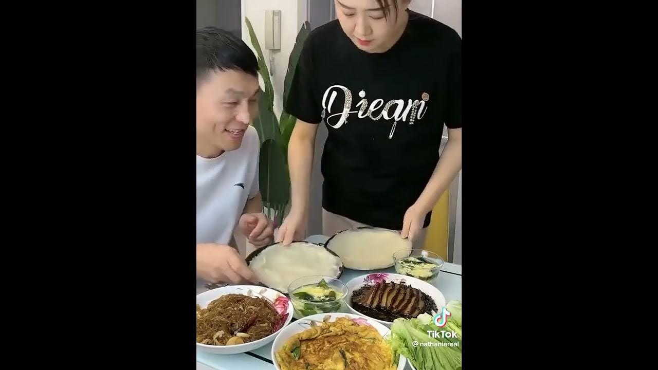 mukbang suami istri lucu - YouTube