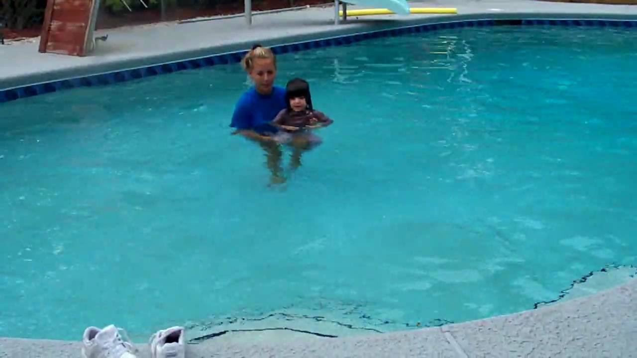 victoria's swimming class with winter clothes - YouTube