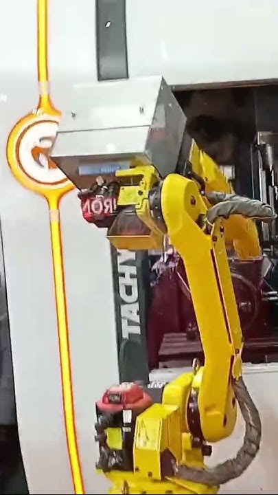 Robotic Arm For Handling Parts In Cnc Smartmanufacturing Youtube