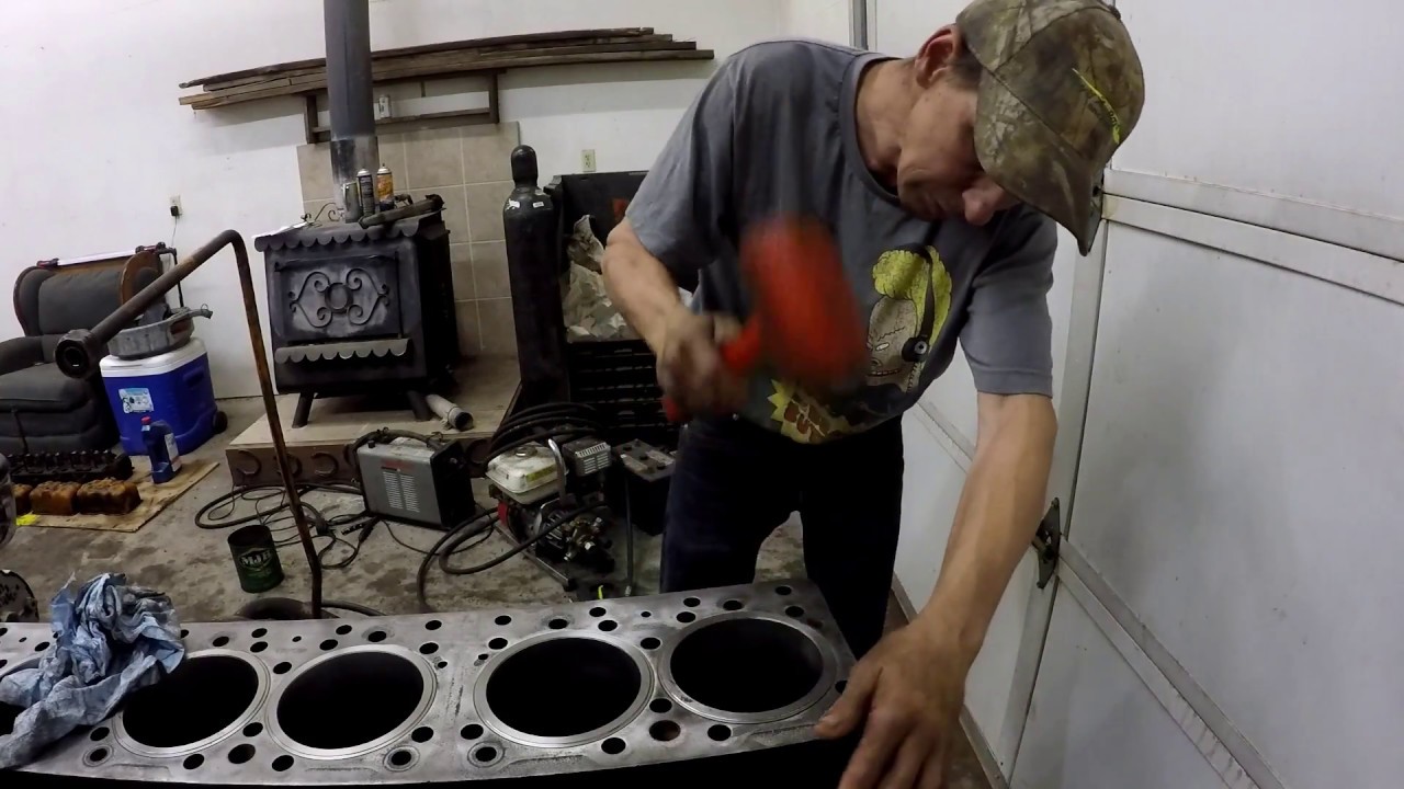 Case 504bdt rebiuld - YouTube