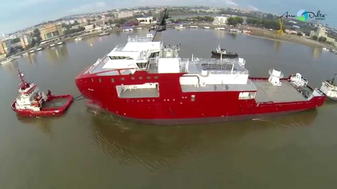 Ship N801 towed by BB Power Tug - YouTube