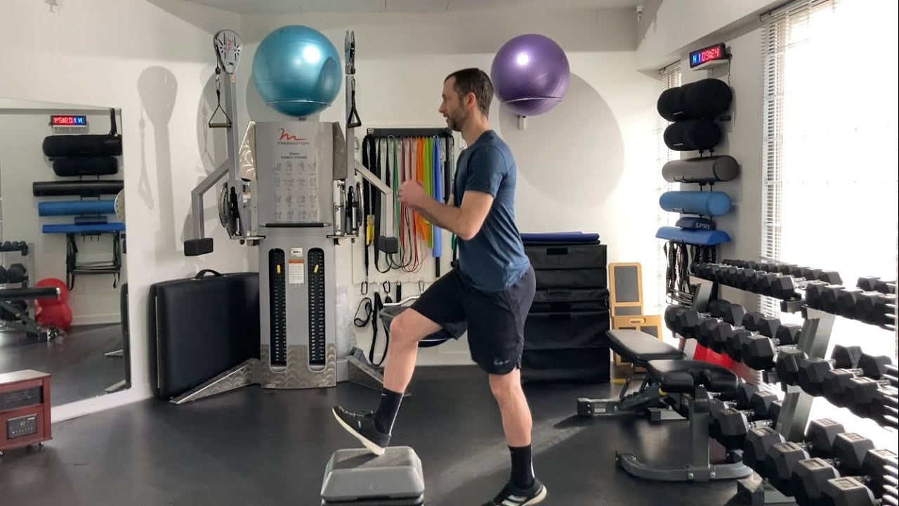 Single Leg Pogo Hop with FFE (Front foot Elevated) unloaded - YouTube