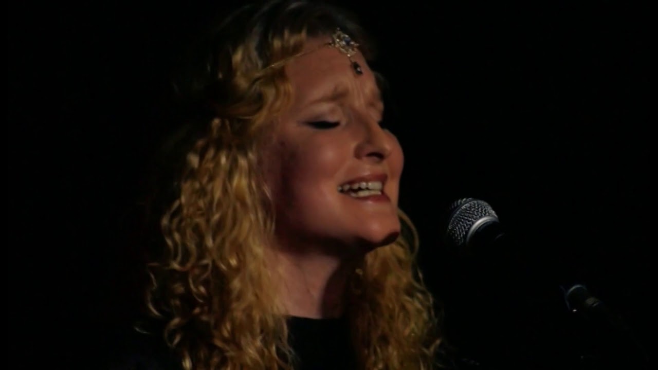 The Heather Findlay Trio - Evergreen (Live in London) - YouTube