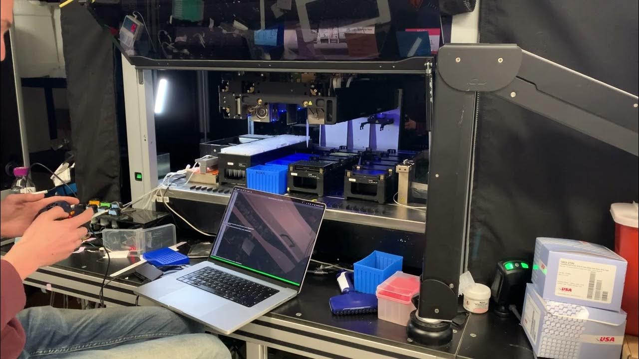 Using a game controller with Hamilton STAR and PyLabRobot - YouTube