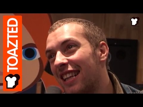 Chris Martin (Coldplay) About His First Kiss  | Toazted