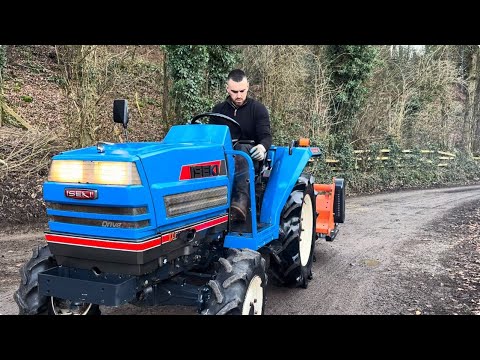 ISEKI TA227 4WD Compact Tractor & New 4ft Flail Mower - YouTube