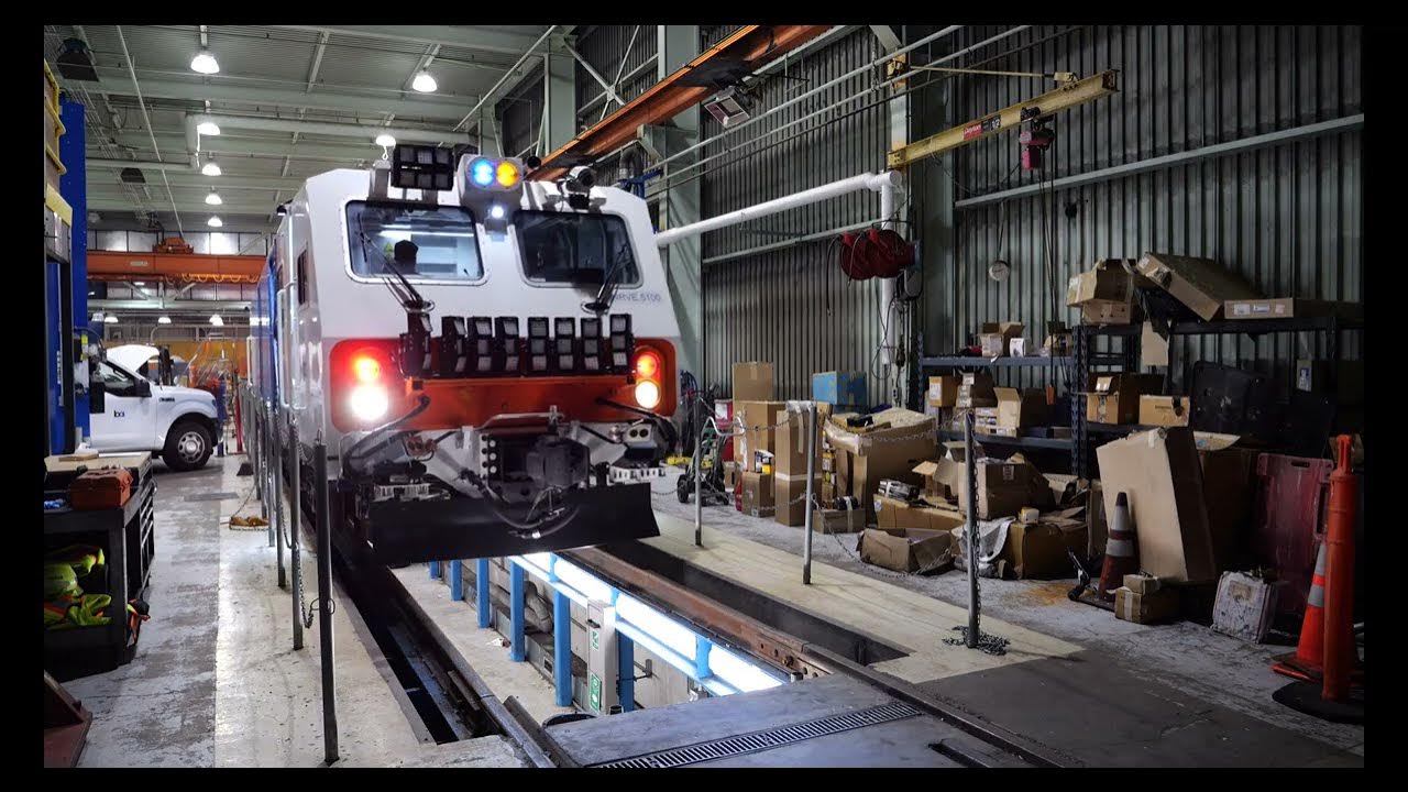 Raw footage of BART's Rail Inspection Vehicle in action - YouTube