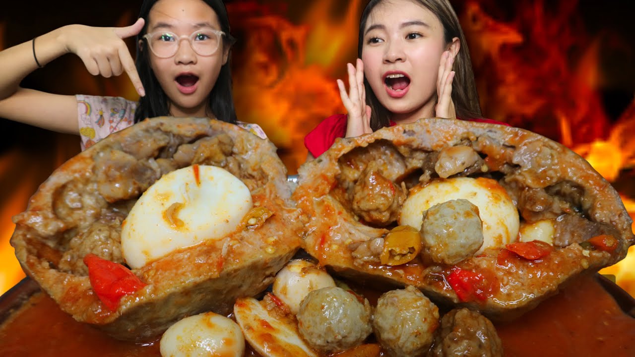 MUKBANG BAKSO JUMBO LAVA‼️ PEDES BANGET🔥🥵 - YouTube