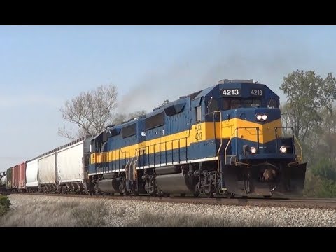 HLCX 4213 Ex IC&E GP40-2 Pair on CSX Q559 Wapakoneta Ohio - YouTube