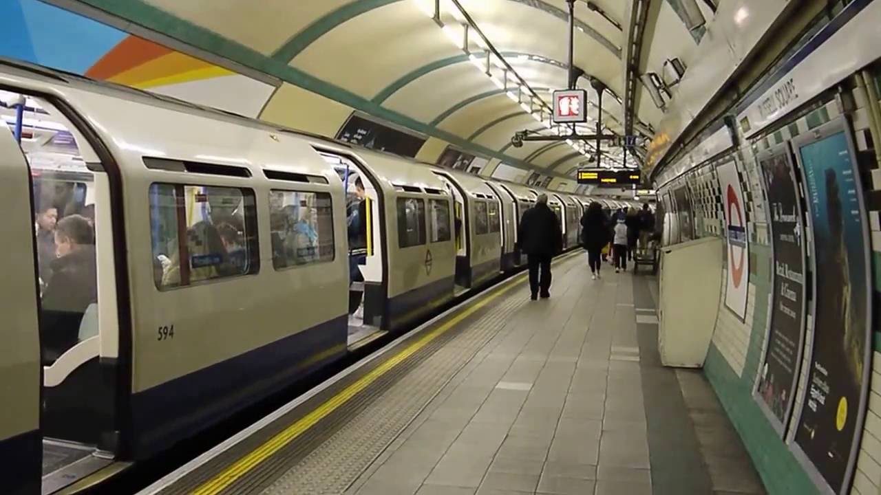 London Underground Piccadilly Line 1973 Stock Trains At Russell Square ...