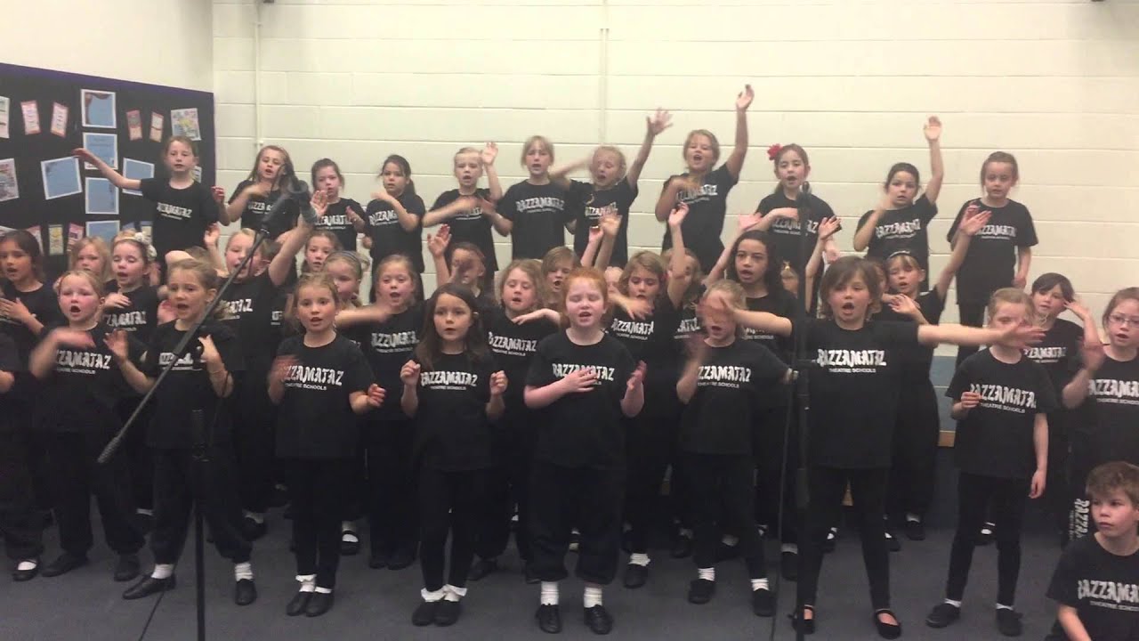 Musical Theatre singing at Razzamataz Theatre Schools Sheffield - YouTube
