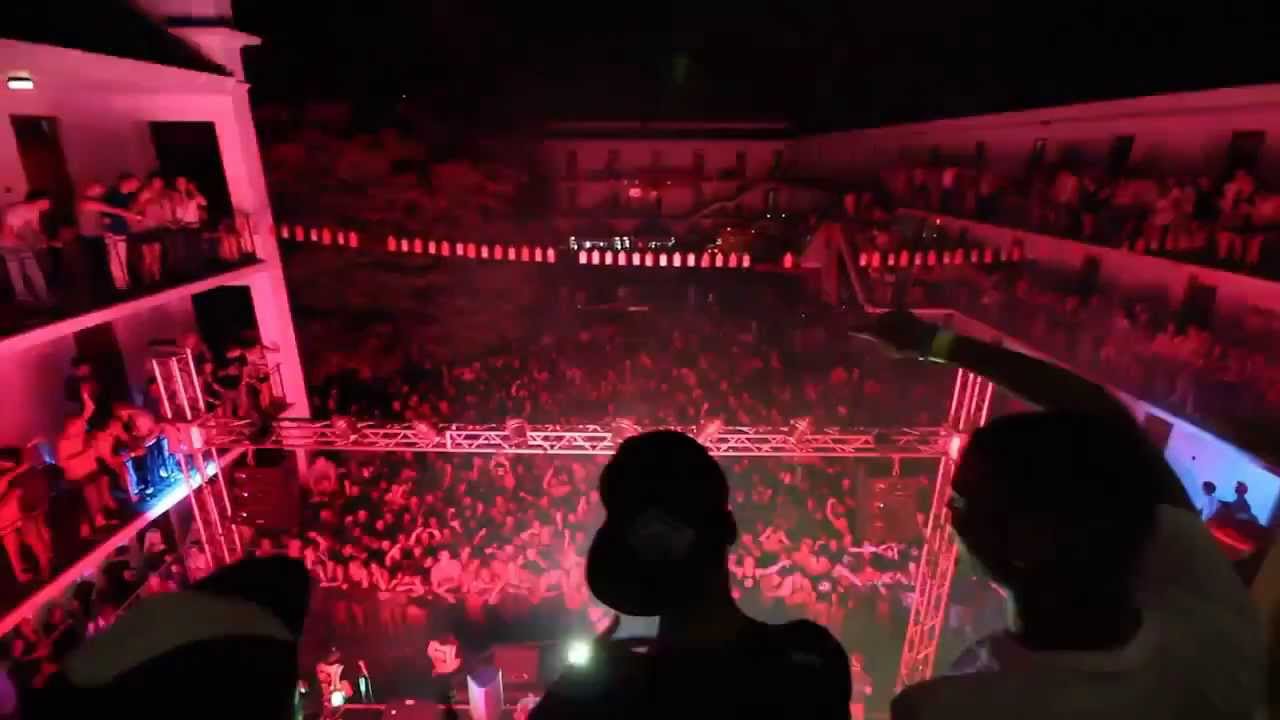 Wilgenhof's Carry 6 Packer - line up 2013 - YouTube