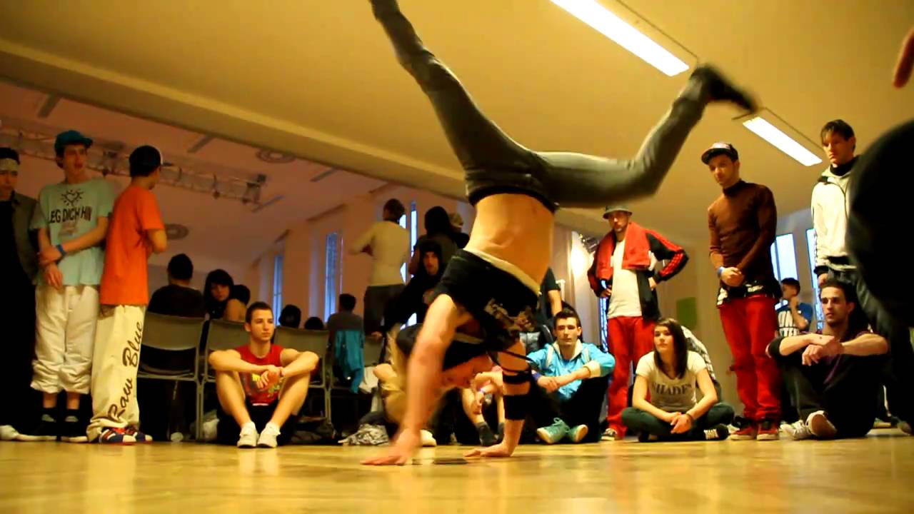 LIL AMOK - Practice @ Junior Battle Hannover 2010 - YouTube