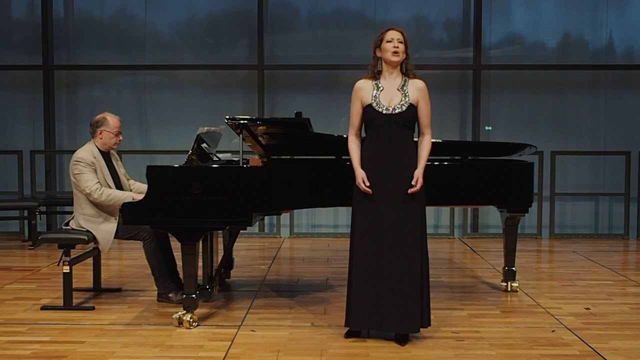 Einsam in trüben Tagen (Elsa's Dream) - Lohengrin - Wagner - Erin Snell ...