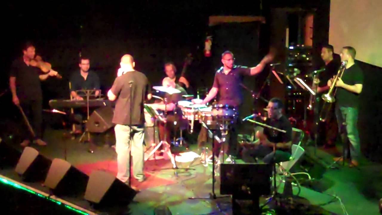 Christian Pepin y Su Orquesta Bembé - YouTube