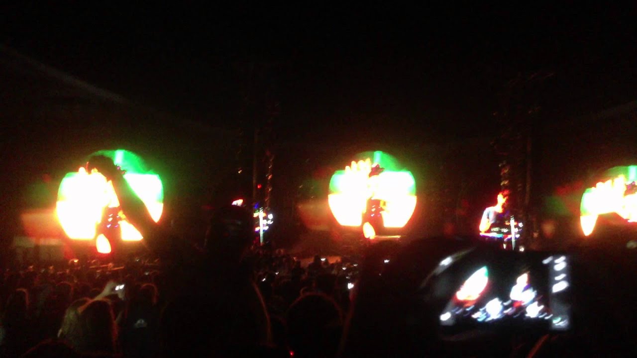 Princess of China Coldplay Live - YouTube