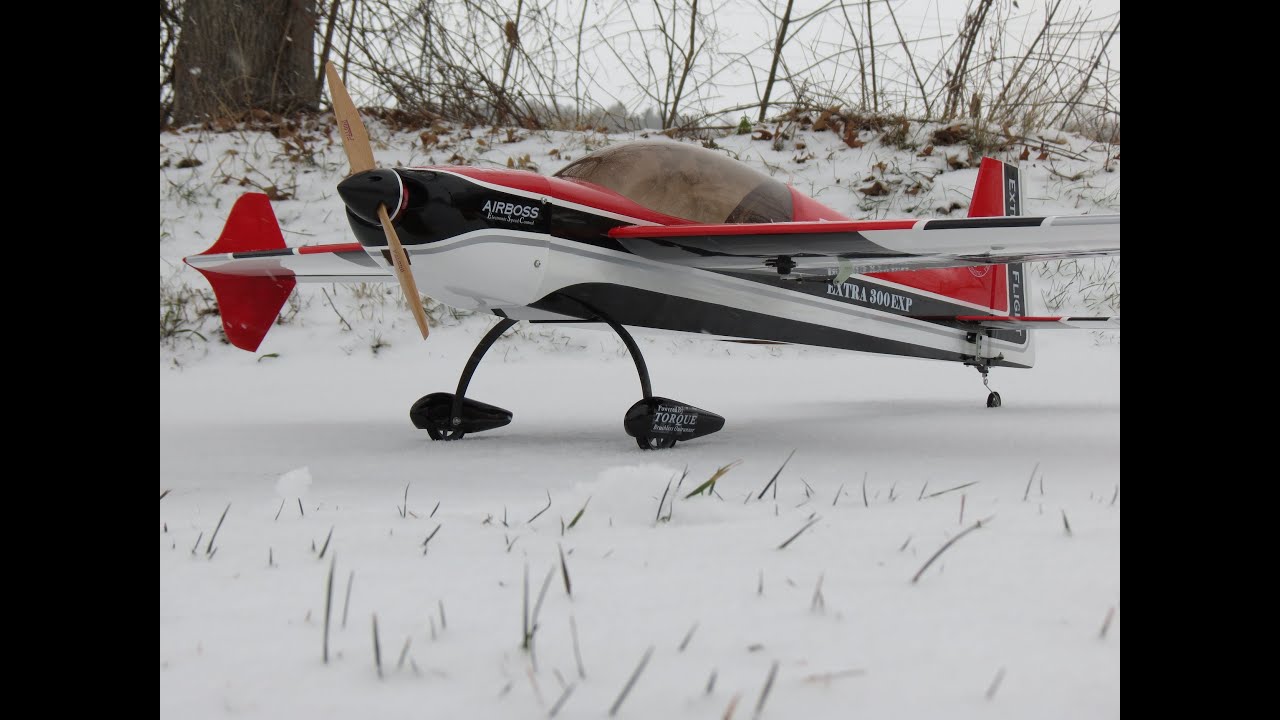 Extreme Flight 48" Extra 300 EXP Winter Throwdown 2 - YouTube