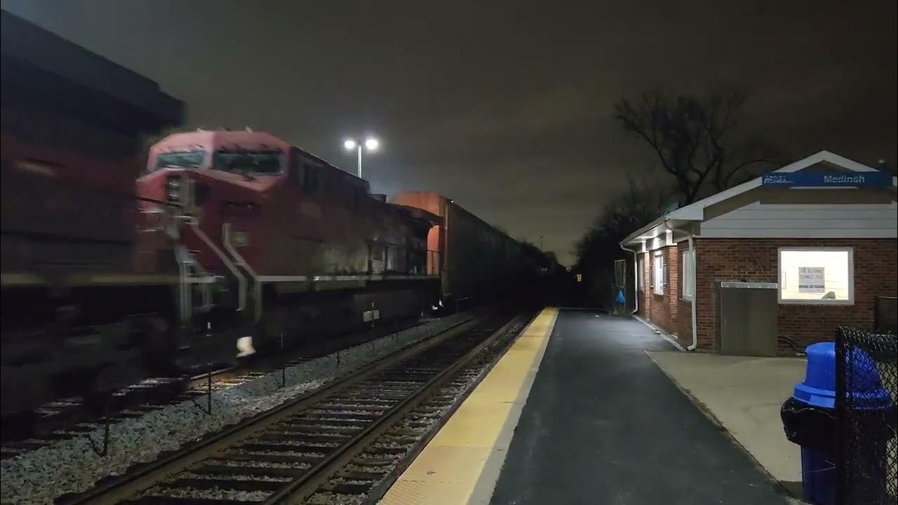 CP 8016 Leads CPKC 180 At Medinah Illinois - YouTube