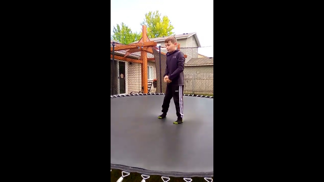 Backflip tutorial for beginners - YouTube