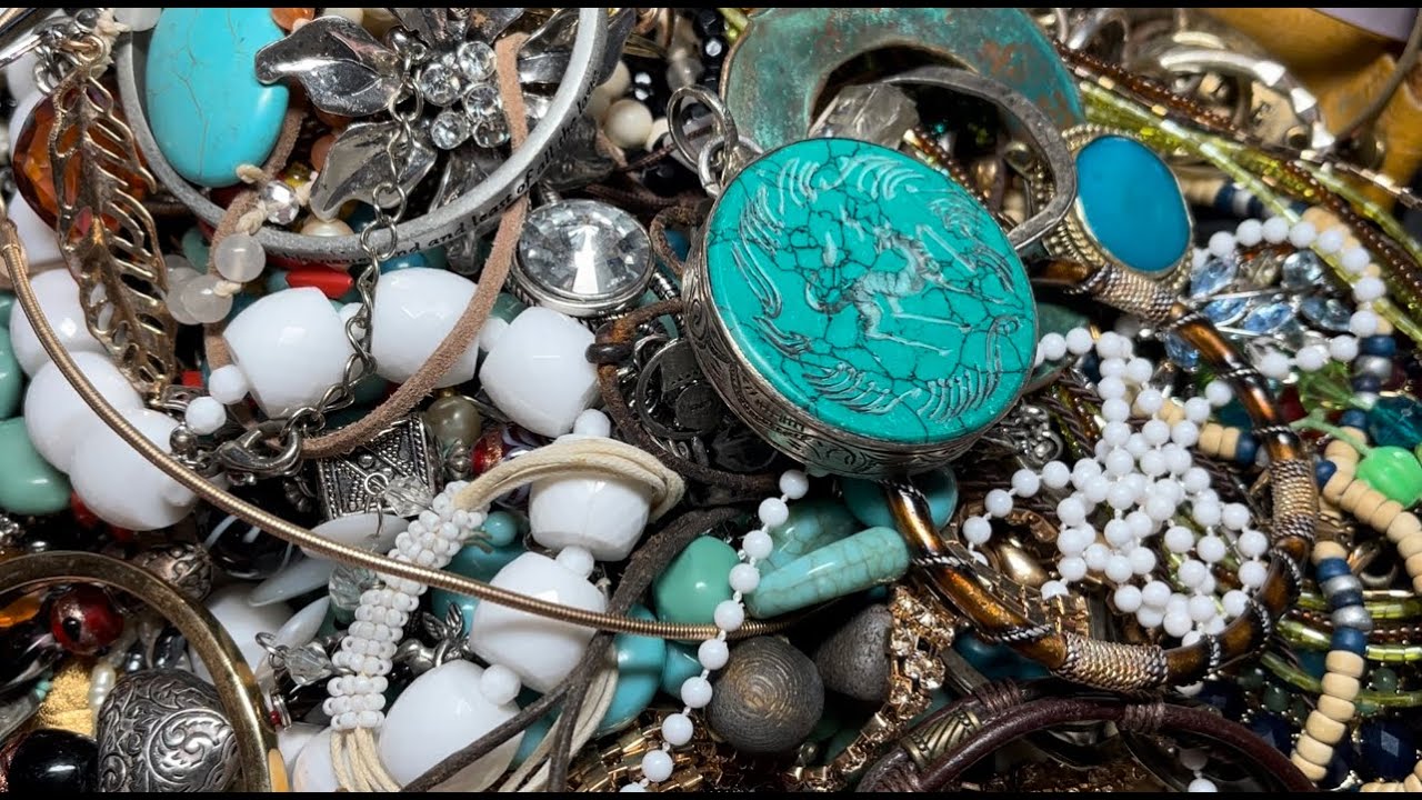 Goodwill Bluebox.5 lb. Jewelry Unboxing: Nashville Sterling, Artisan ...