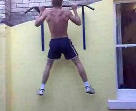 frog pull up - YouTube