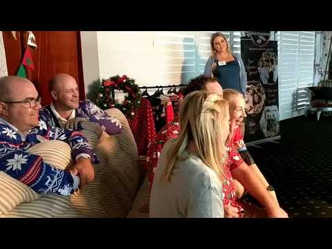 iShoot Photobooth Fun Awkward Christmas Photos