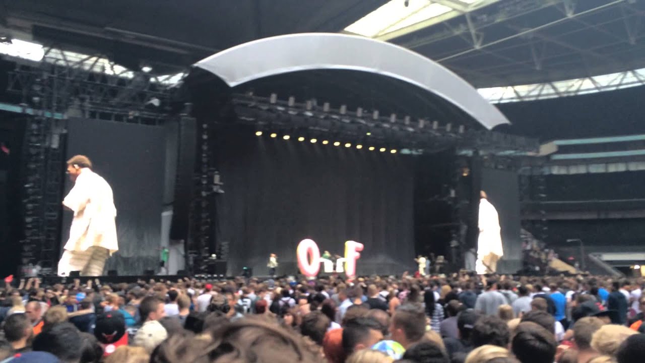 Odd Future - Rella (Live at Wembley Stadium) - YouTube