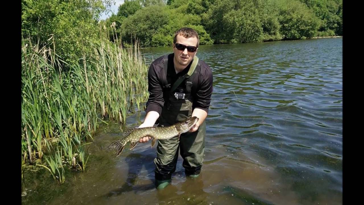Pennington Flash lure fishing for pike - YouTube