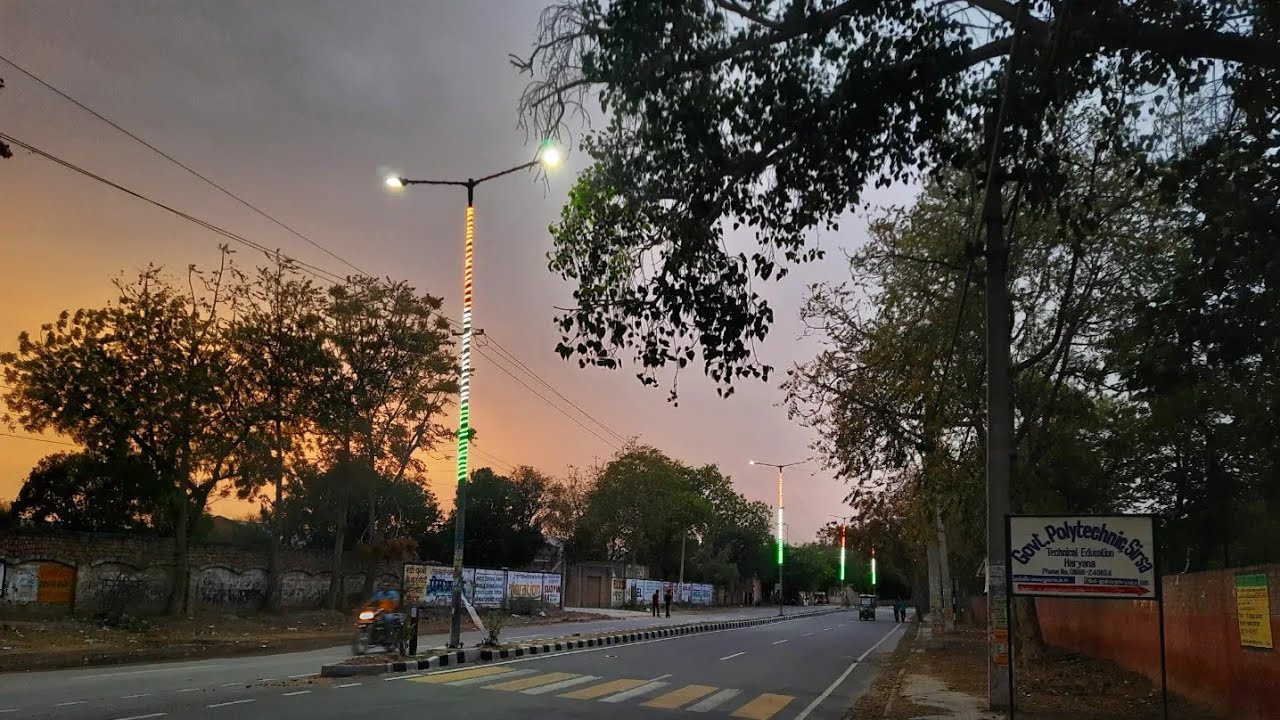 TRIANGA ON POLES || Tri Coloured Lights On Street Light Poles In Sirsa ...