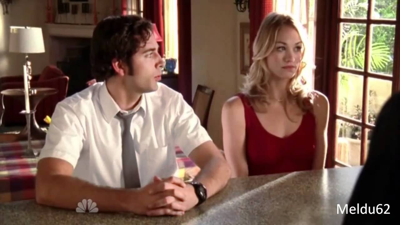Chuck and Sarah kiss - YouTube