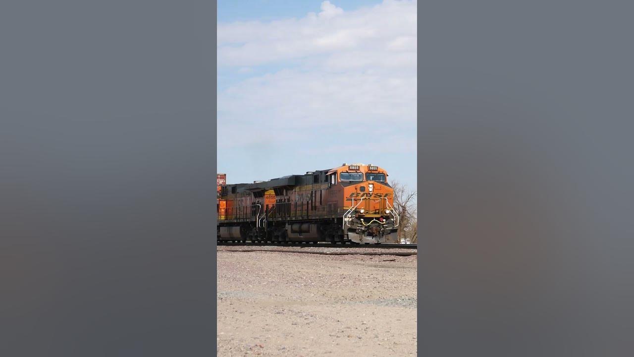 BNSF 6855 EB STACK TRAIN S LBENSA 8-16-2022 #railfanning #bnsf #youtubeshorts - YouTube