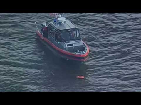Police conduct search in Delaware River