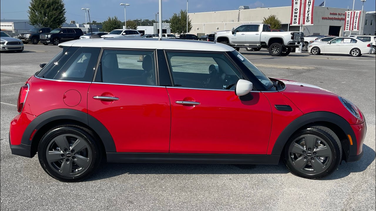 2024 MINI Cooper Hardtop 4 Door - Chili Red Metallic, Carbon Black ...