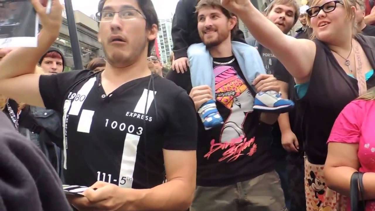 Markiplier HILARIOUS FOOTAGE with Kids - YouTube