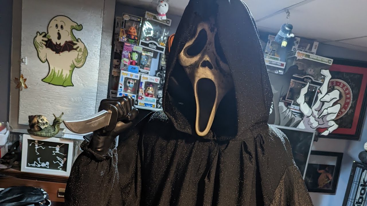 Spirit Halloween 2024 Deluxe Ghostface Animatronic with 25th ...