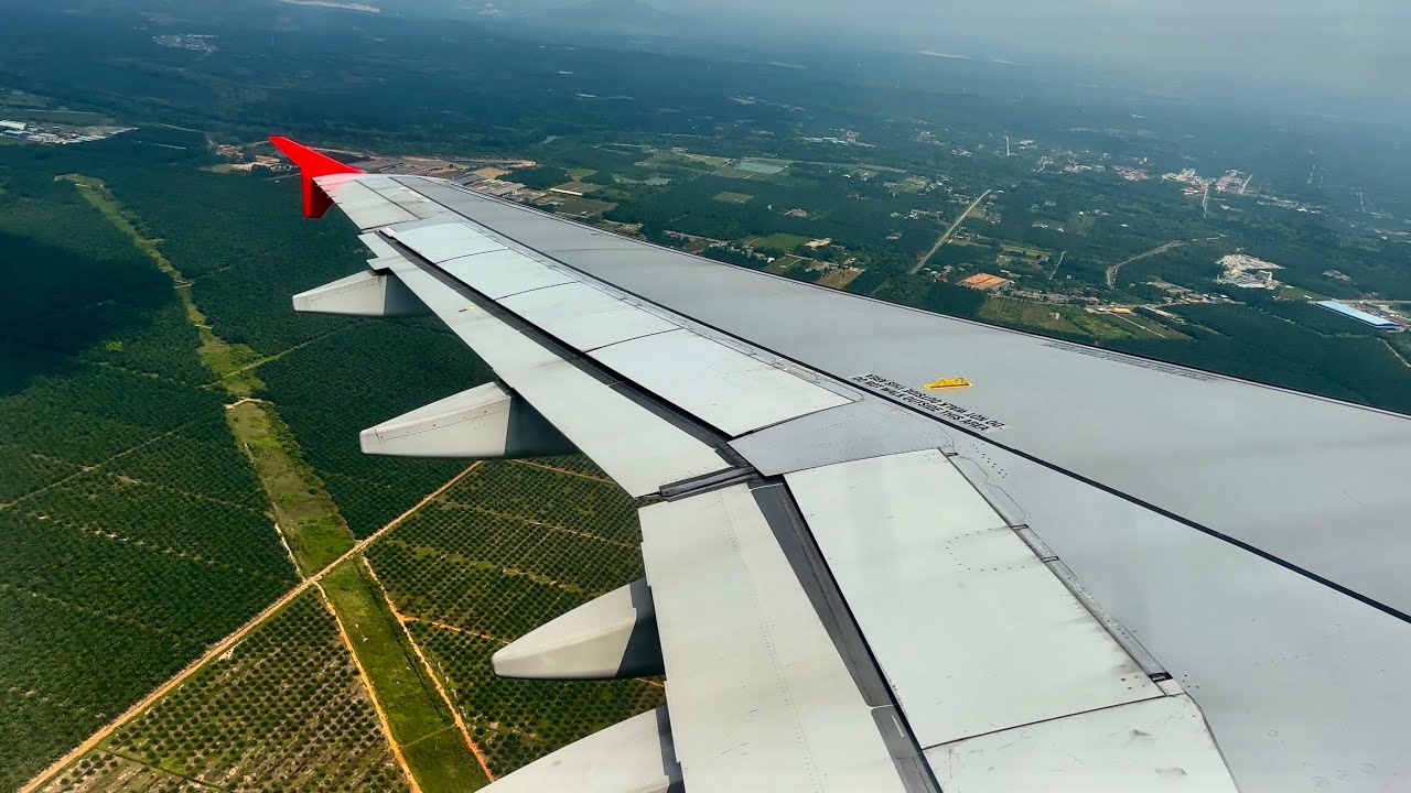 [4K] Beautiful Kuala Lumpur Takeoff | AirAsia Indonesia | Airbus A320 ...