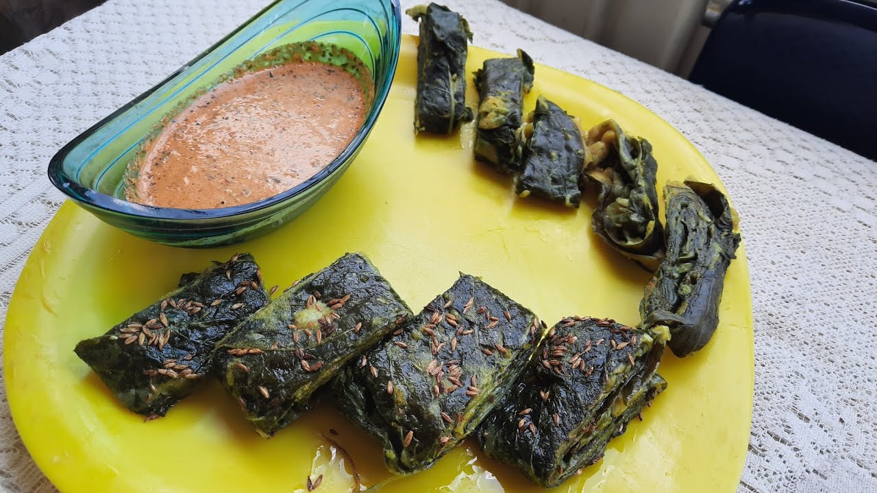 patte ke pakode/ jalga ke patte ke pateer/ steamed pakode - YouTube